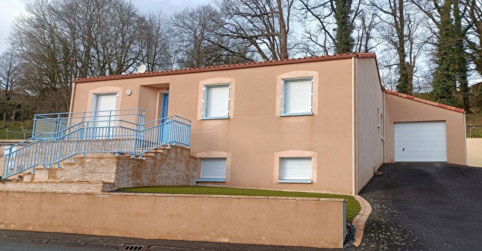 Maison à vendre - Les Épesses, Les Epesses - 7 pièces - 4 chambres