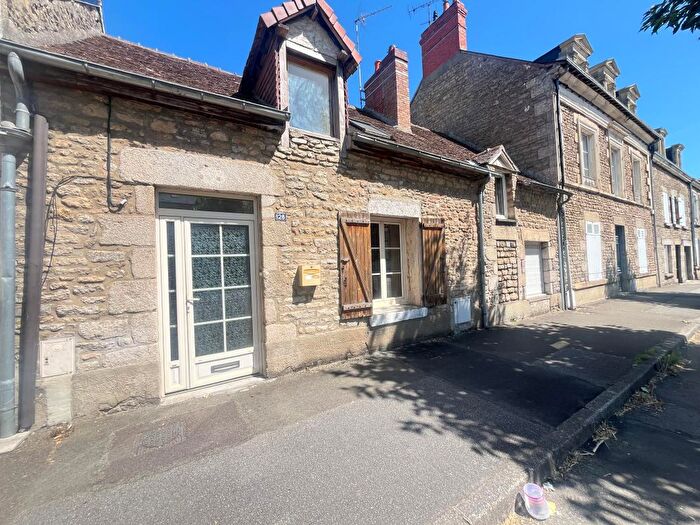 Alençon, Bd Duchamp, Villeneuve, Brebiette, Chapeux Rouge, Guéramé : Maison 4 pièces à vendre