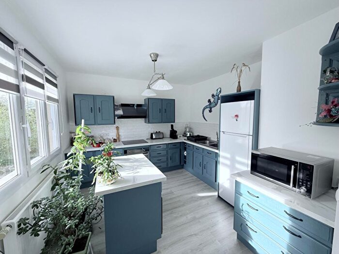 Crisolles : Maison 5 pièces à vendre
