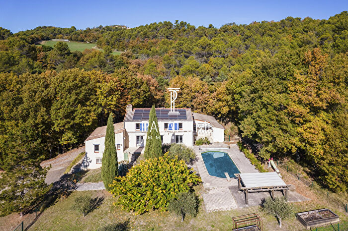 Maison à vendre - Pierrevert - 9 pièces - 8 chambres