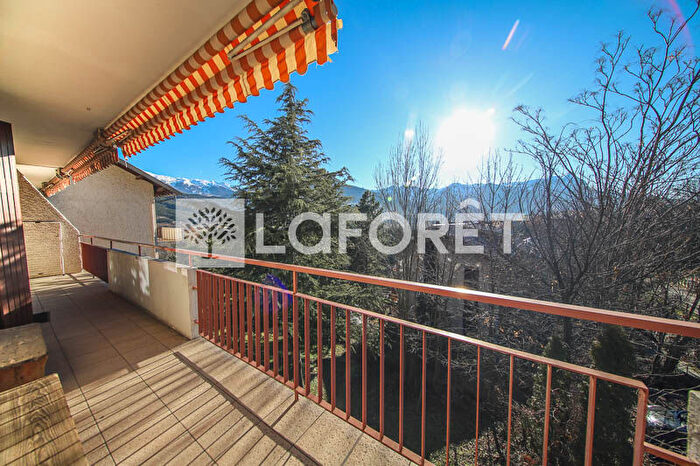 Appartement à vendre - Embrun - 4 pièces - 3 chambres