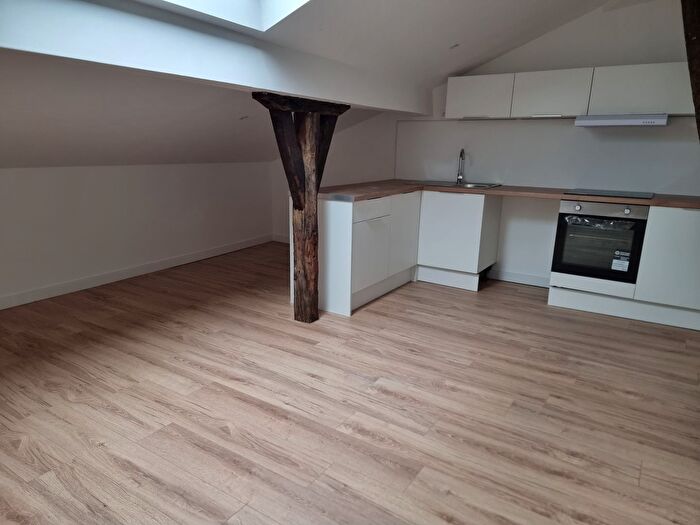 Castelnaudary, Centre-ville, Gare, La Baffe - Appartement 3 pièces à louer
