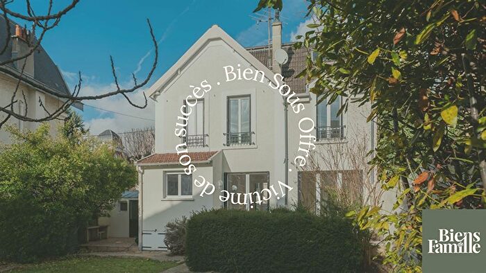 Maison à vendre - Colombes, Centre-ville - 7 pièces - 4 chambres