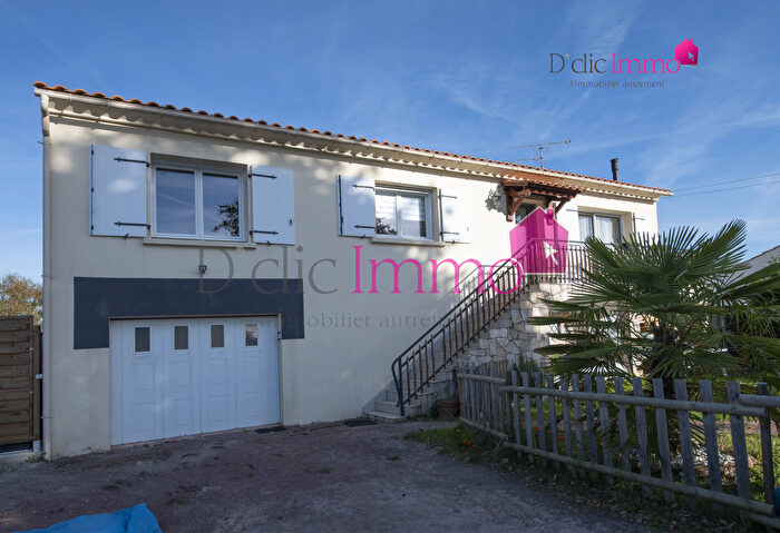 Maison à vendre - Commequiers - 5 pièces - 4 chambres