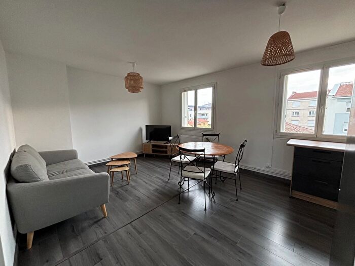 Appartement 4 pièces à Valence, Châteauvert, Thibert, à louer