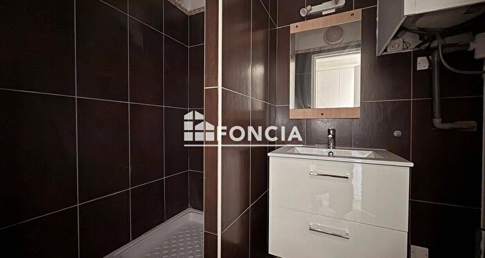 Centre Ville, Le Pontet - Appartement 1 pièce à louer