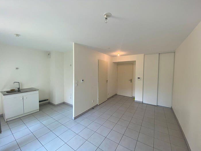 Ganteaume Palissy, Aubagne : Appartement 1 pièce à louer
