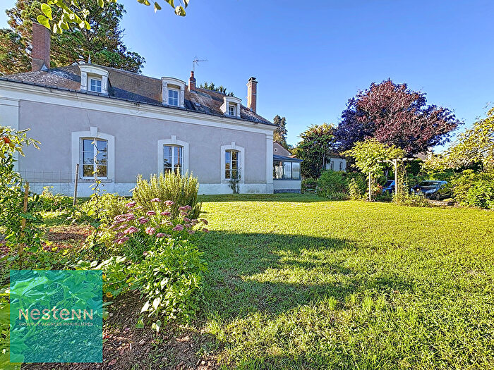 Maison à vendre - Saint-Julien-de-Chédon - 10 pièces - 5 chambres