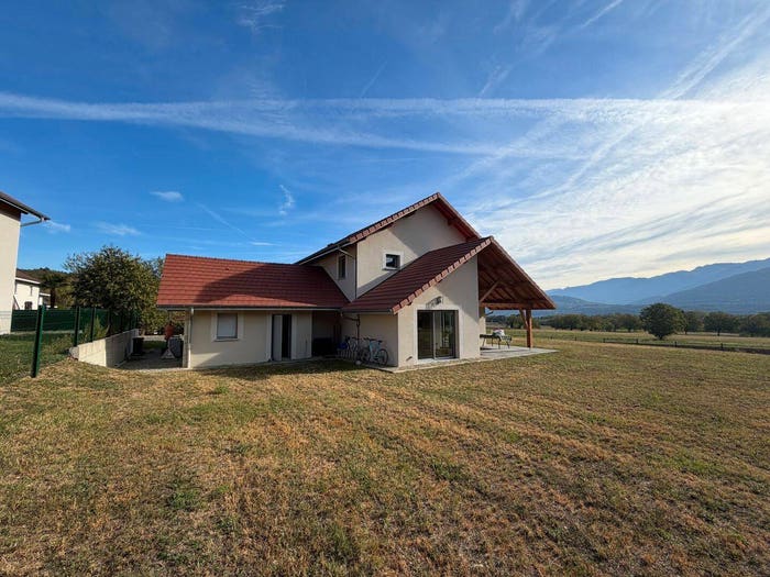 Maison 5 pièces à Barraux, à louer