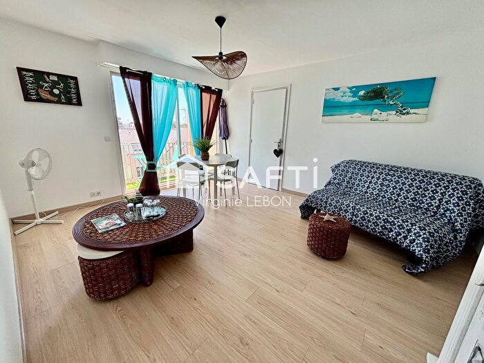 Appartement 2 pièces à vendre - Quiberon, Centre-ville, Grande Plage, Port Maria, Goviro, Kervozès