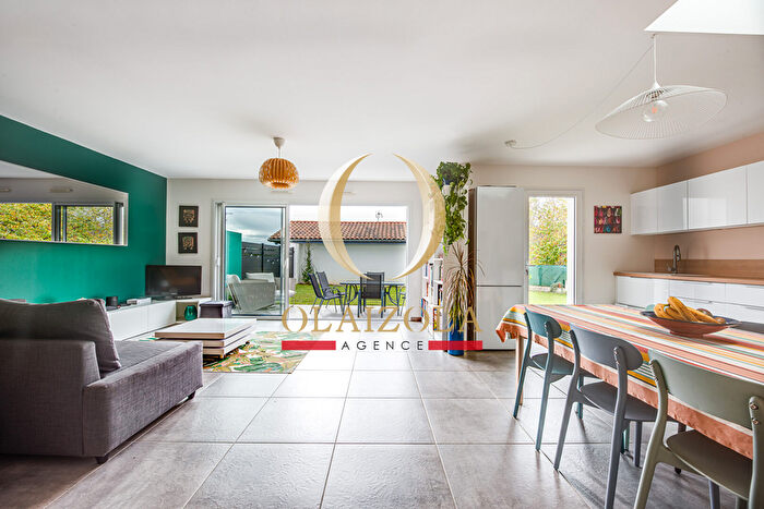 Maison 4 pièces à vendre - Saint-Pée-sur-Nivelle