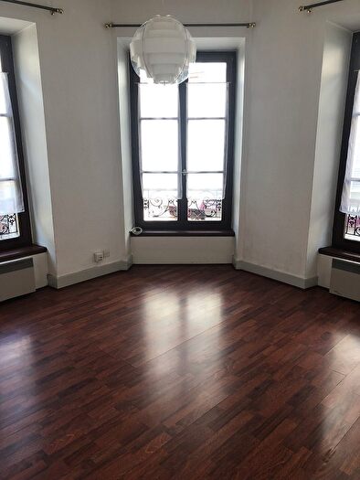 Appartement à louer - Strasbourg, Krutenau - 3 pièces - 2 chambres