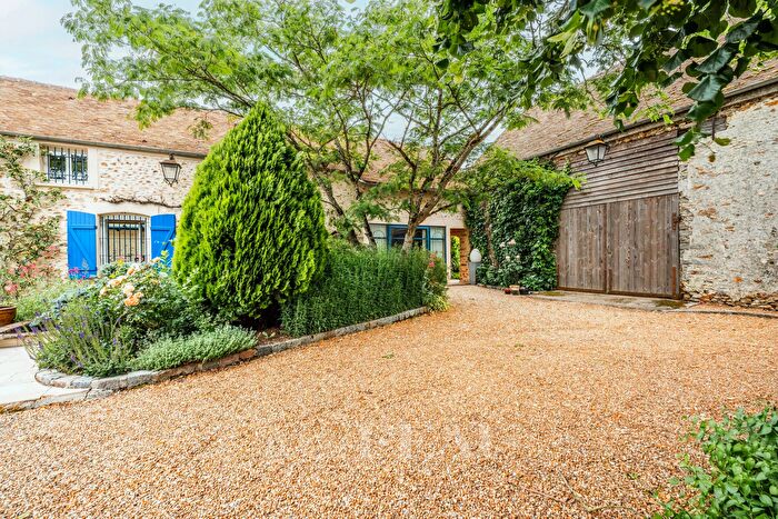 Maison 10 pièces à vendre à Rambouillet