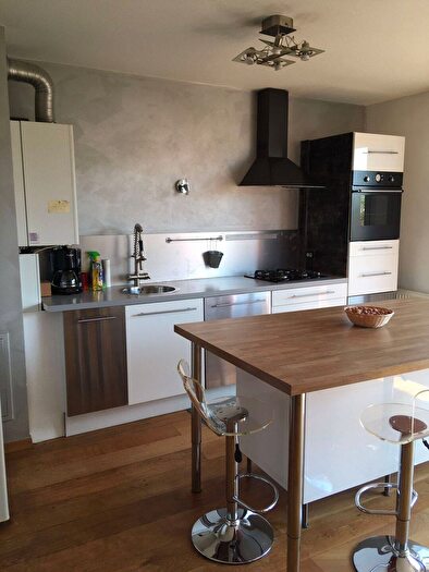 Appartement 3 pièces à Cusset, Villeurbanne, à louer