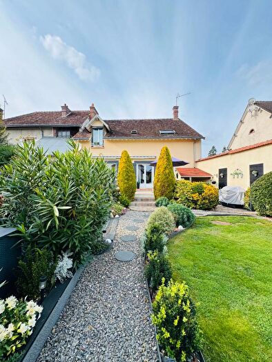 Maison à vendre - Maintenon - 6 pièces - 4 chambres