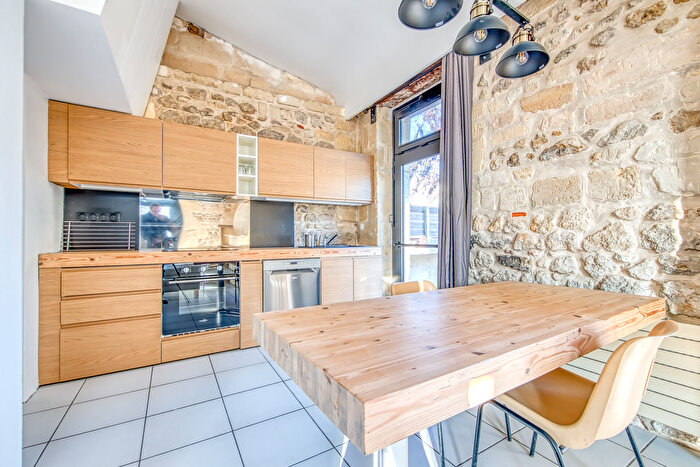 Maison à louer - Bordeaux, Parc Bordelais - 2 pièces - 1 chambre