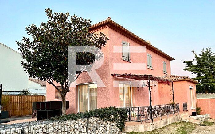 Maison à vendre - Clarensac - 5 pièces - 4 chambres