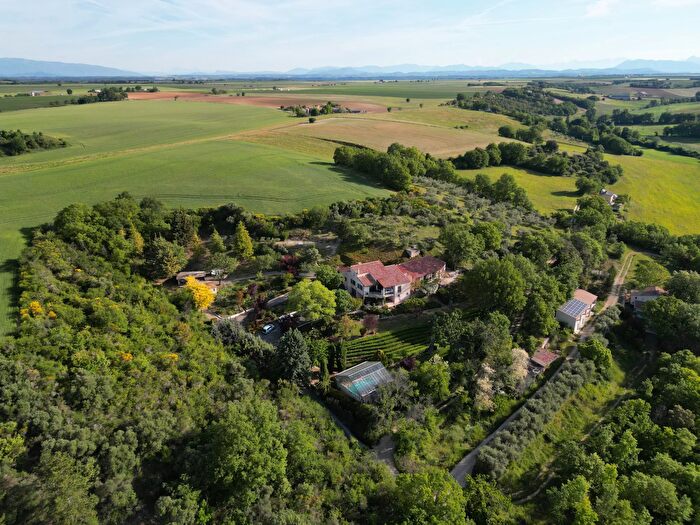 Maison à vendre - Valensole - 7 pièces - 6 chambres