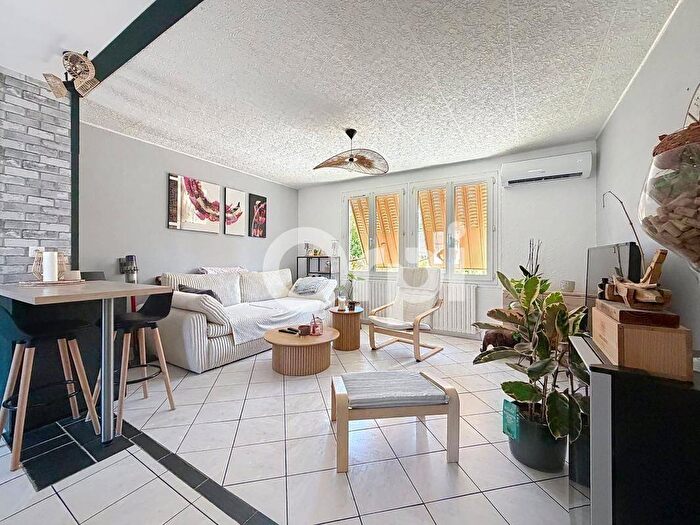 Hôpital, Brive-la-Gaillarde - Maison 4 pièces à louer
