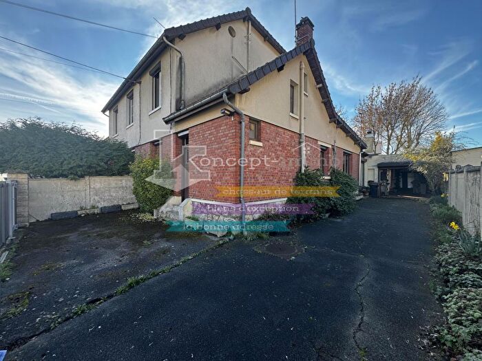 Maison à vendre - Clermont - 6 pièces - 1 chambre