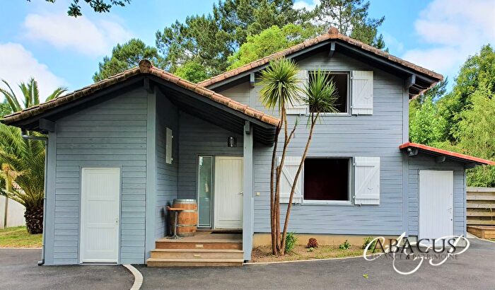 Maison à louer - Labenne - 4 pièces - 2 chambres