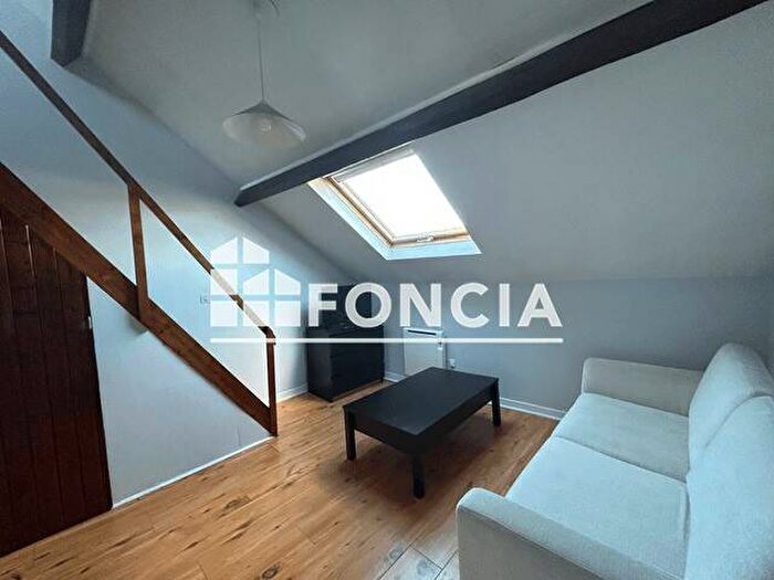 Appartement à louer - Laon Zola-Neufchâtel-Orgeval, Reims - 1 pièce