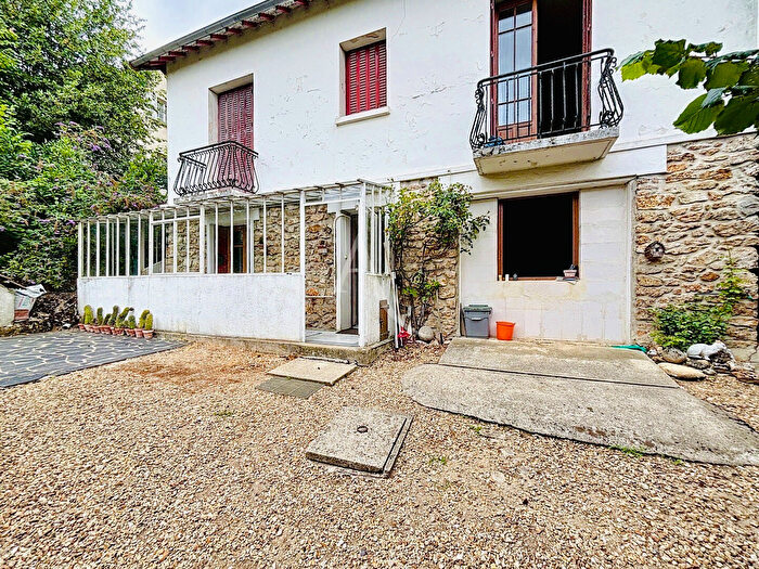 Maison à vendre - Crégy-lès-Meaux - 3 pièces - 2 chambres