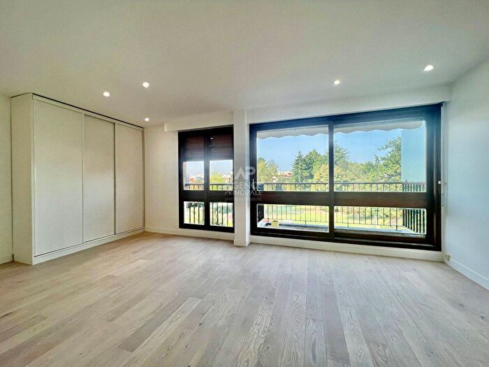 Pre Vert, Le Chesnay-Rocquencourt : Appartement 1 pièce à louer