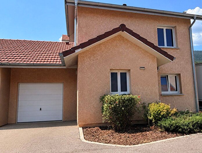 Péron : Maison 4 pièces à louer