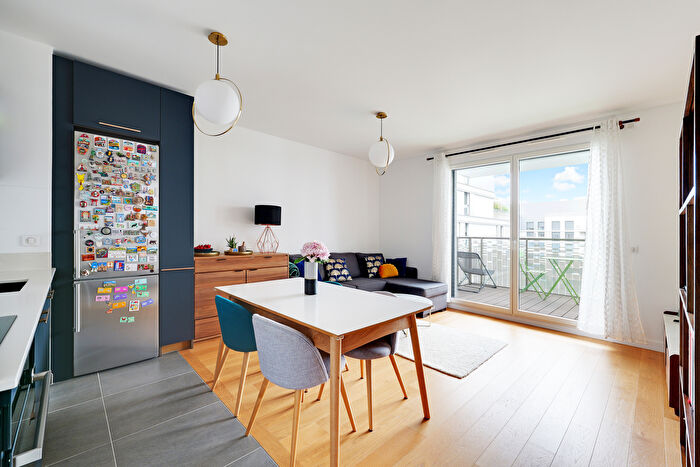 Appartement 3 pièces à vendre à Issy-les-Moulineaux, Centre-ville, Corentin Celton, Les Varennes
