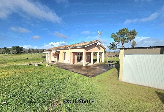 Maison à vendre - Lagorce - 4 pièces - 3 chambres