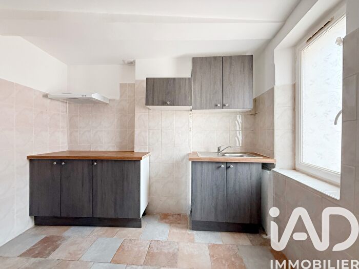 Appartement à louer - Cuers - 2 pièces - 1 chambre