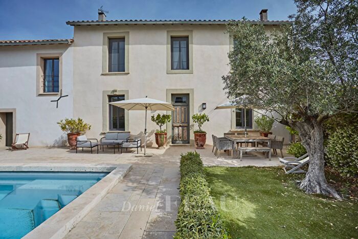 Maison à vendre - Saint-Rémy-de-Provence - 6 pièces - 4 chambres