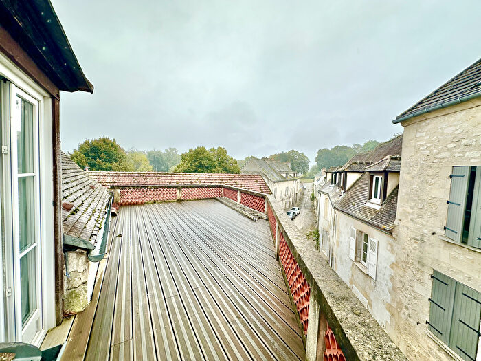 Maison à vendre - Senlis - 8 pièces - 5 chambres