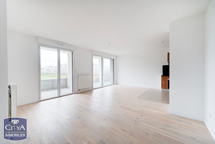 Appartement à vendre - Saint-Cyr-sur-Loire, La Ménardière - 3 pièces - 2 chambres