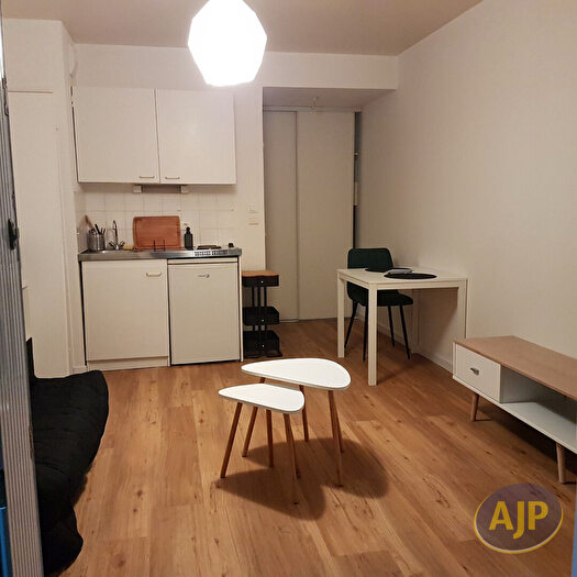 Appartement à vendre - Cholet, Notre Dame - 1 pièce - 1 chambre