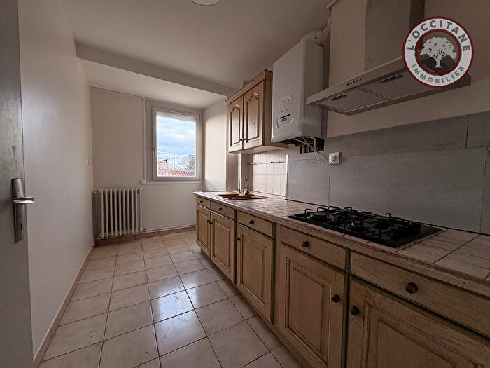 Appartement à louer - LIsle-Jourdain - 3 pièces - 2 chambres