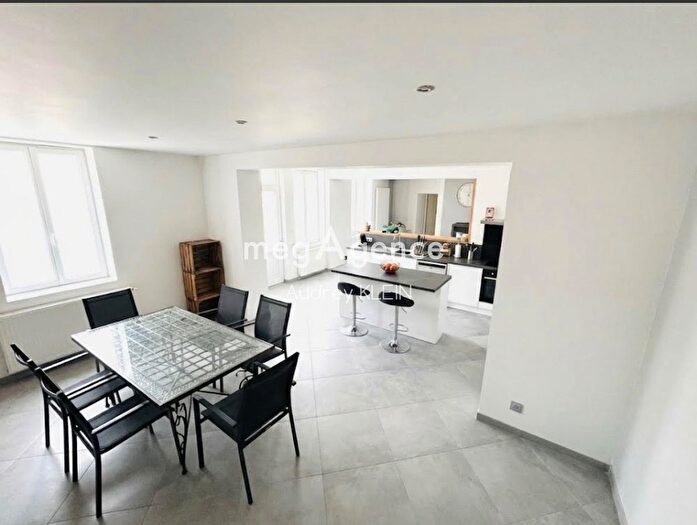 Maison 6 pièces à Cuy, à vendre