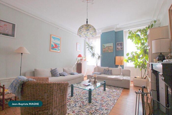 Appartement à vendre - Clermont-Ferrand, Delille, Cathédrale, La Gare - 6 pièces - 4 chambres