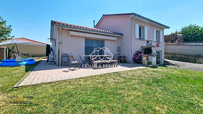 Vaux-en-Beaujolais - Maison 6 pièces à vendre