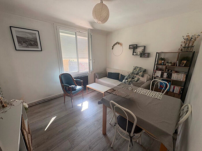 Appartement 2 pièces à vendre à Angers, Madeleine, Saint-Léonard, Justices