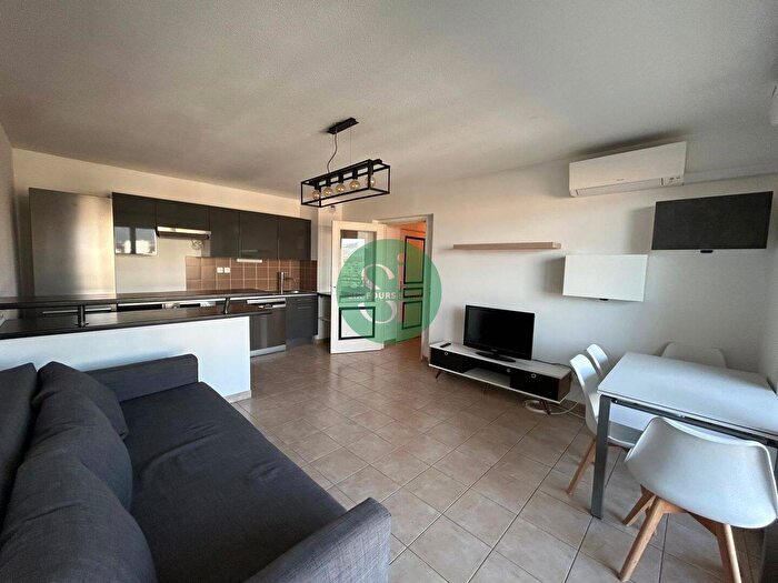 Appartement à louer - La Seyne-sur-Mer - 3 pièces - 2 chambres