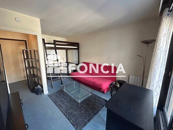 Appartement à louer - Ballainvilliers, Clermont-Ferrand - 1 pièce