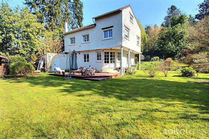 Maison à vendre - Saint-Rémy-lès-Chevreuse - 6 pièces - 4 chambres