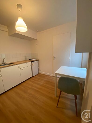 Appartement à louer - Fontainebleau, Centre-ville - 1 pièce