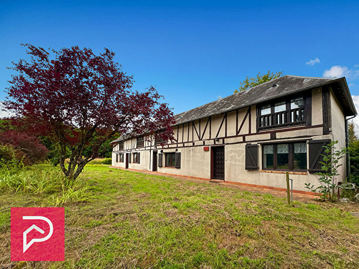 Maison à vendre - Bernay - 9 pièces - 7 chambres