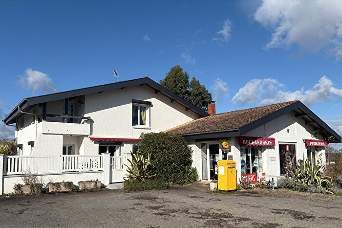 Maison à vendre - Castaignos-Souslens - 4 pièces - 3 chambres
