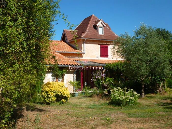 Ribérac - Maison 9 pièces à vendre