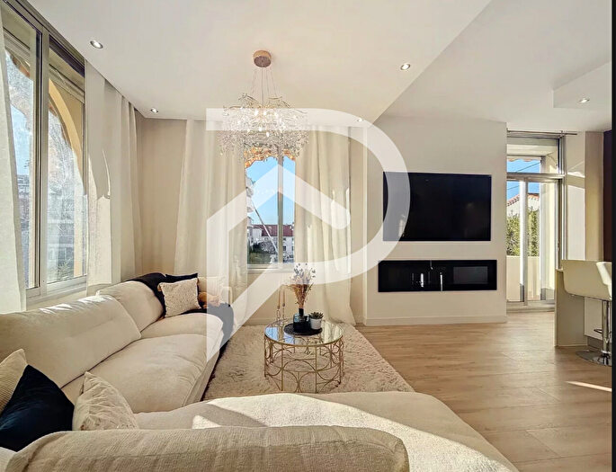 Appartement à vendre - Cannes, Pointe Croisette - 4 pièces - 3 chambres