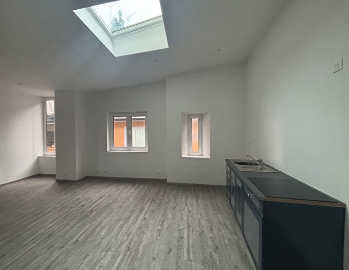 Appartement à vendre - Bagnères-de-Bigorre - 2 pièces - 1 chambre